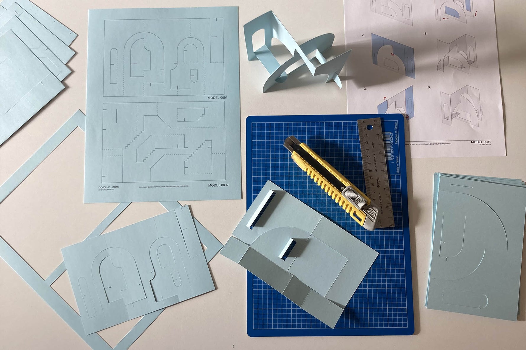 Arts & Architecture - DIY Cut and Fold Paper Art Projects – NO-BU-RU